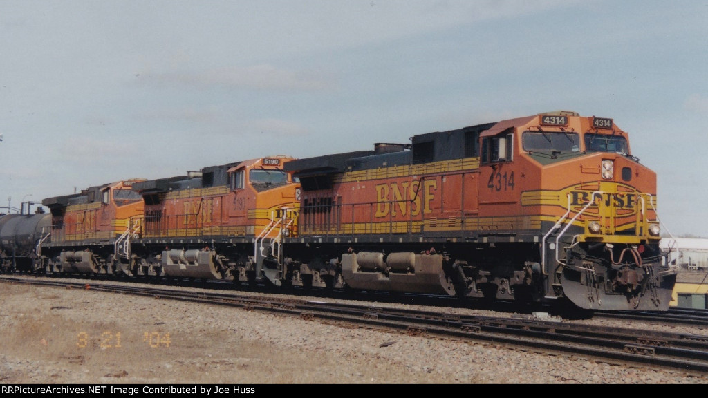 BNSF 4314 East